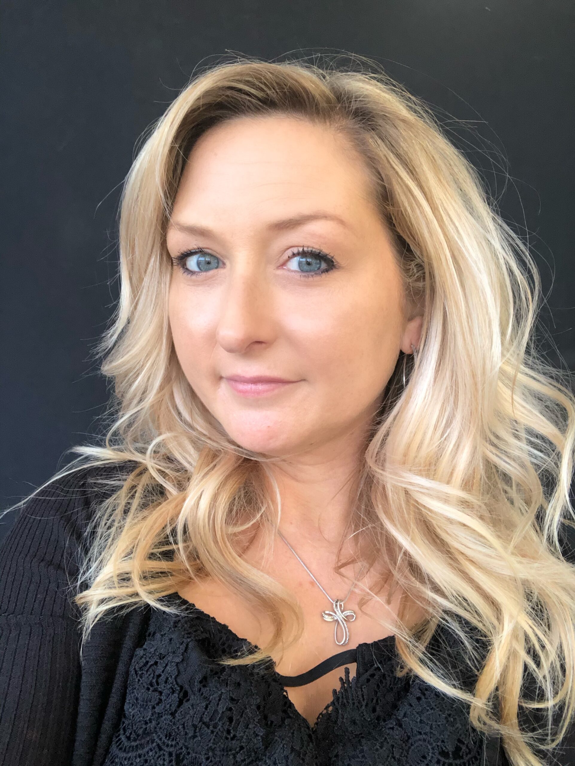 Jennifer Frelock, Master Stylist - Di Lusso Salon & Spa